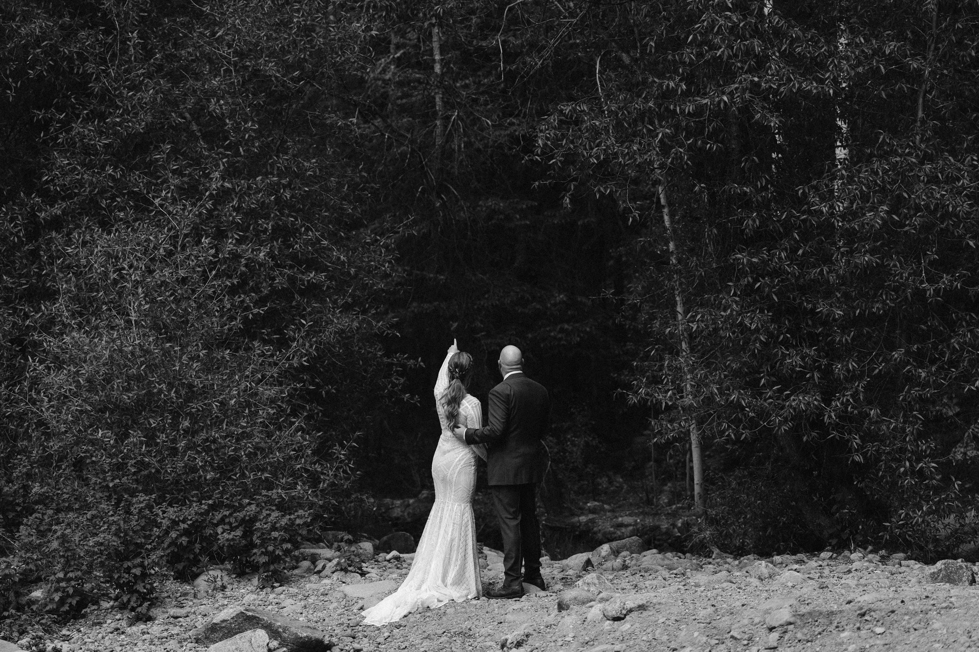 June Colorado Elopement with Spring Aesthetic