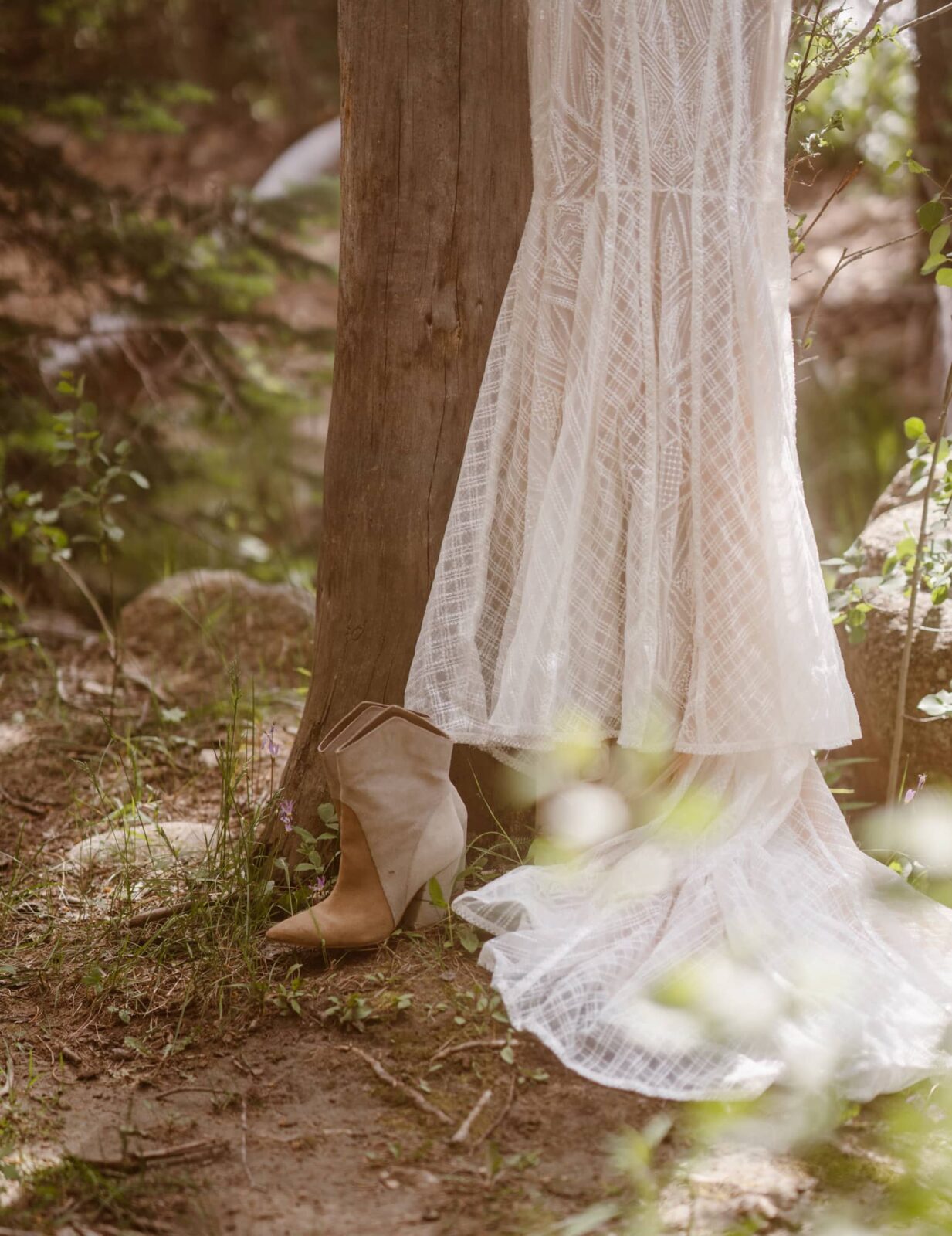 June Colorado Elopement with Spring Aesthetic
