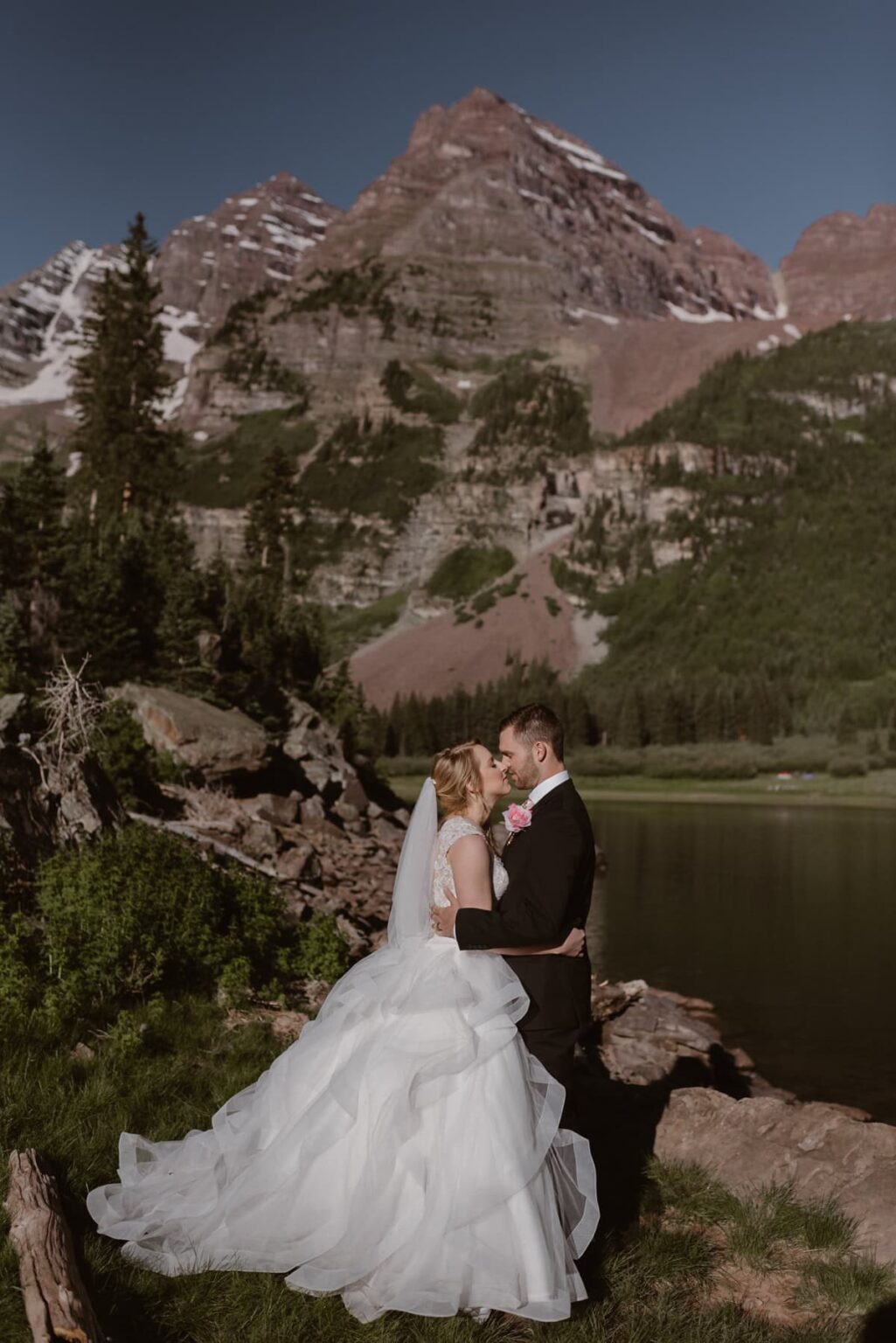 Maroon Bells Amphitheater Wedding with a Sunrise Hike