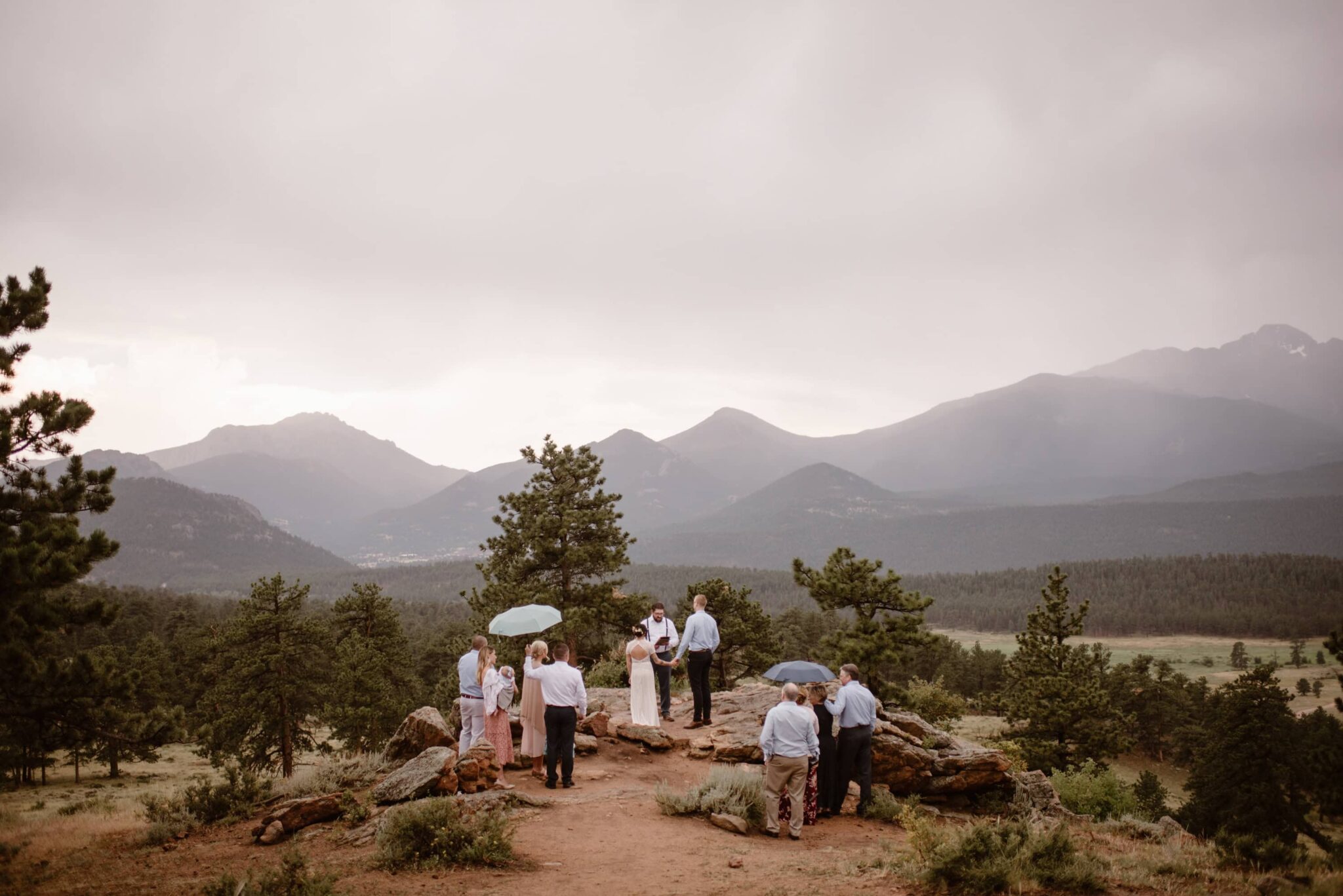3M Curve Wedding & Elopement Guide: Getting Married in RMNP