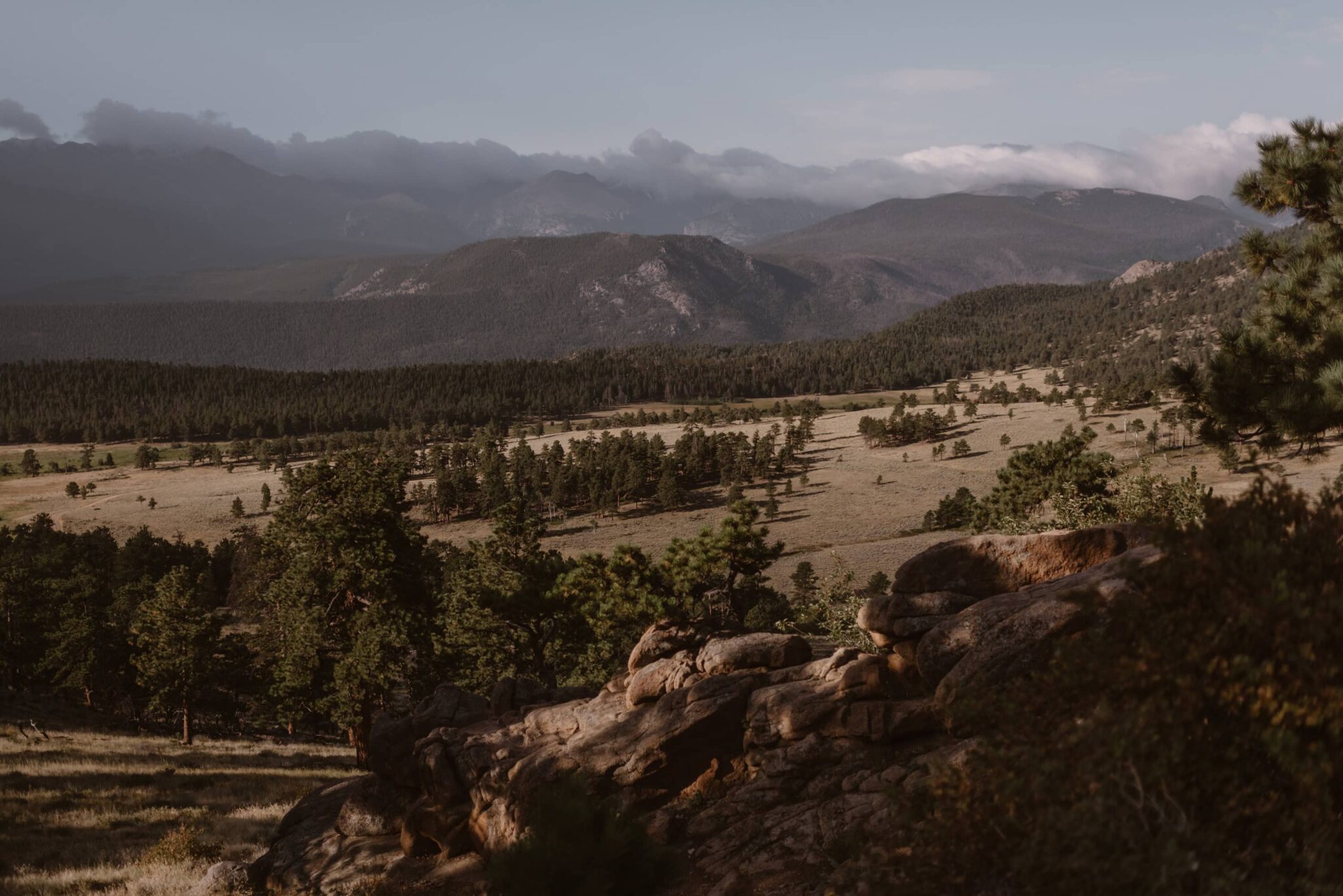 3M Curve Wedding & Elopement Guide: Getting Married in RMNP